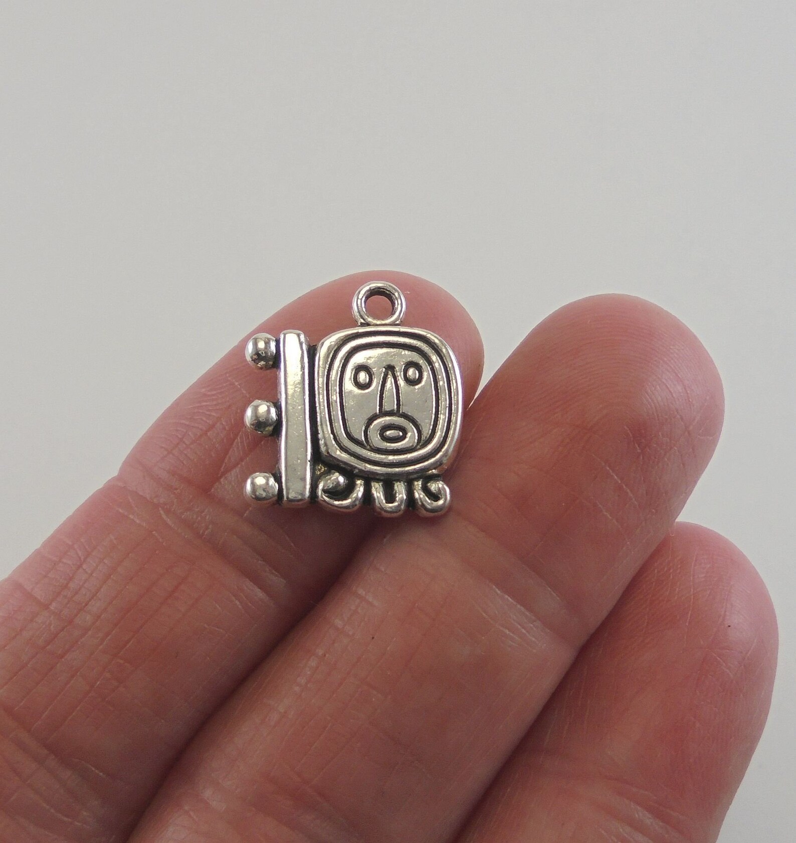 8 Mayan Glyph Charms 17x15mm Antique Silver Finish - Etsy