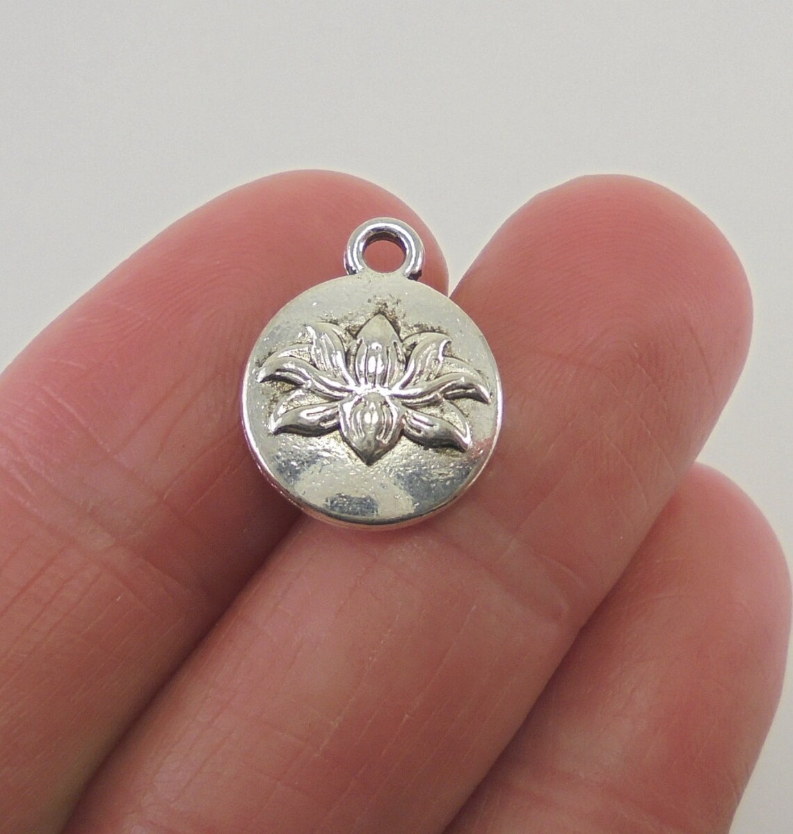 6 Lotus Flower Charms 16x13x3.5mm Antique Silver Finish - Etsy