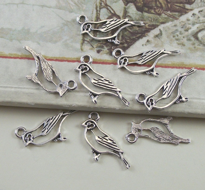 8 Bird or Robin charms 27x12mm antique silver finish | Etsy