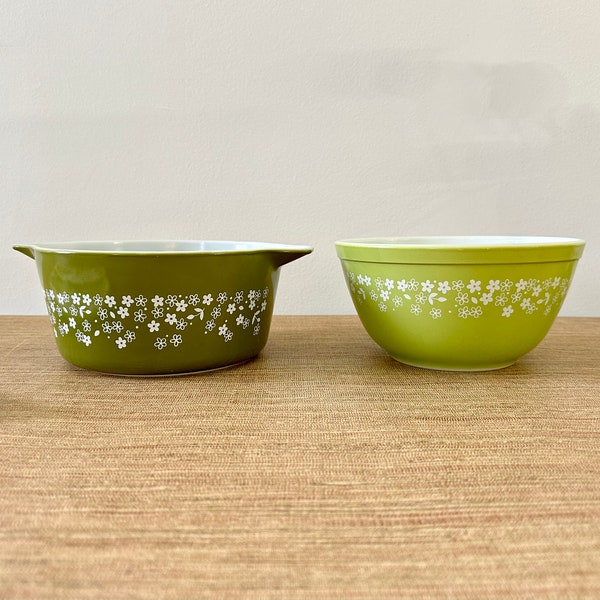 Green Crazy Daisy - Etsy