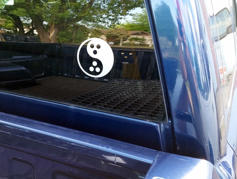 Dudeism Yin Yang Vinyl Decal for Car Windows and Laptops - Etsy