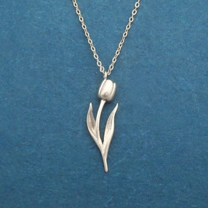 Tulip Necklace, Flower Necklace, Tulip Pendant, Tulip Jewelry, Gift for ...