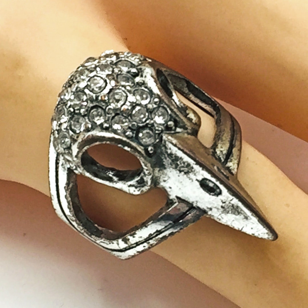 Vintage Crow Skull Ring. Bird Mask Silver Tone Metal & - Etsy
