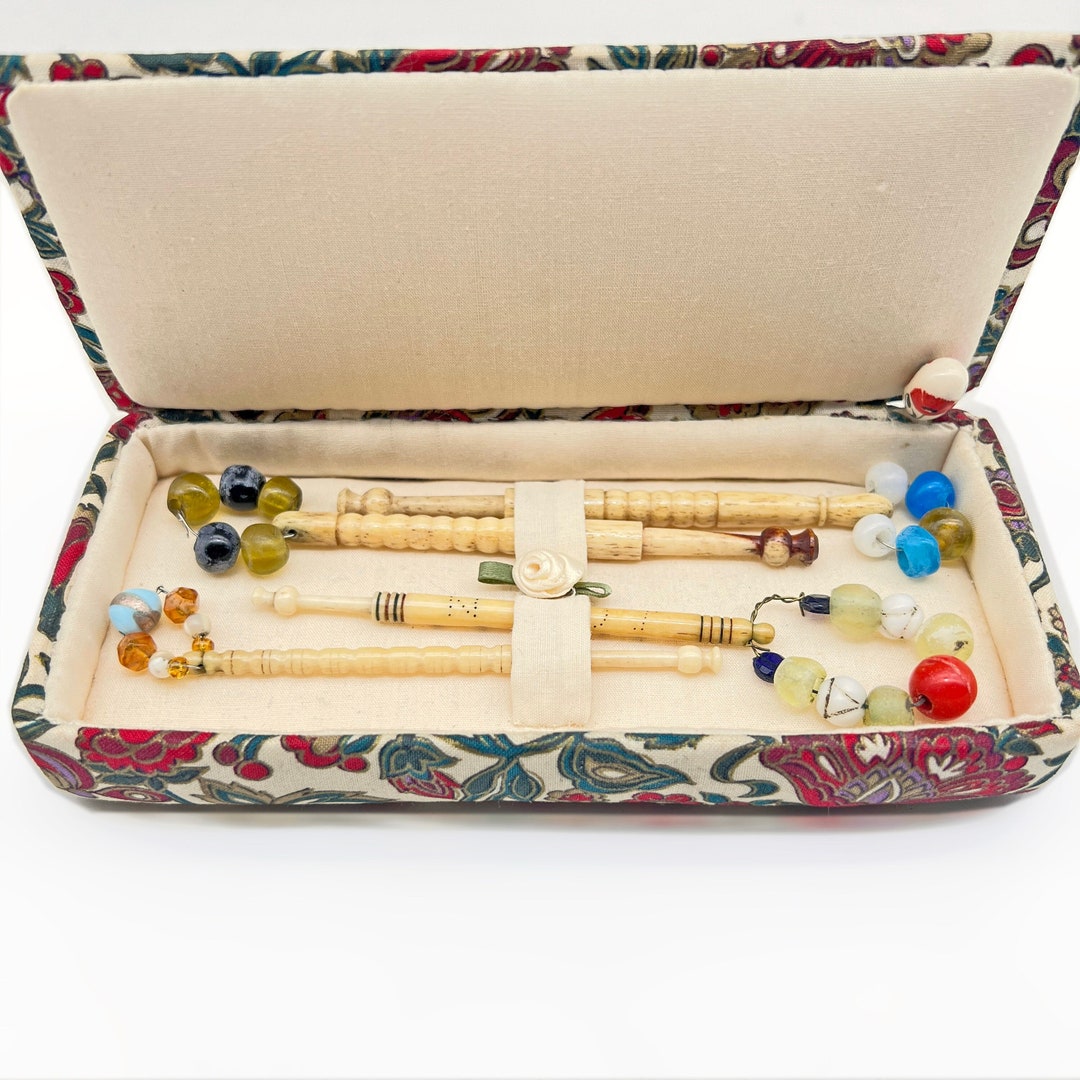 4 Antique Lace Bobbins 1800s Victorian Carved Bone & Glass Bead ...