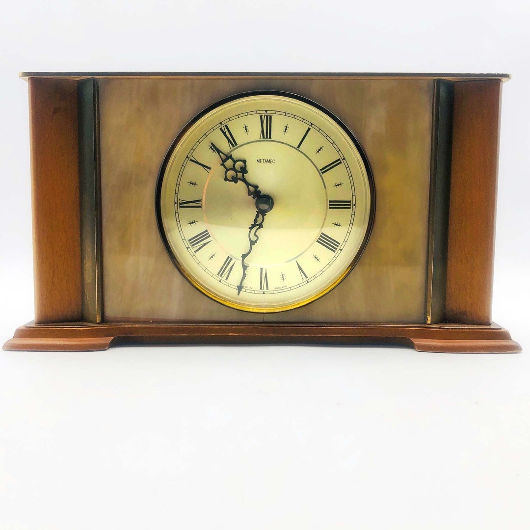 Metamec Atomic Mantel Clock. MCM Desktop Vintage Quartz Clock. 1950s ...