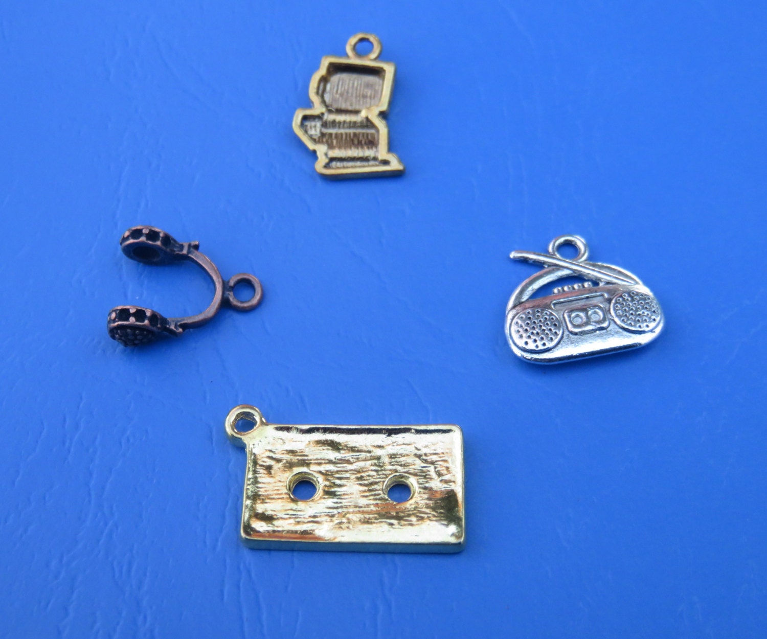 1980's Retro Cassette Tape Player Boom Box Jam Box Headphones Clunky ...