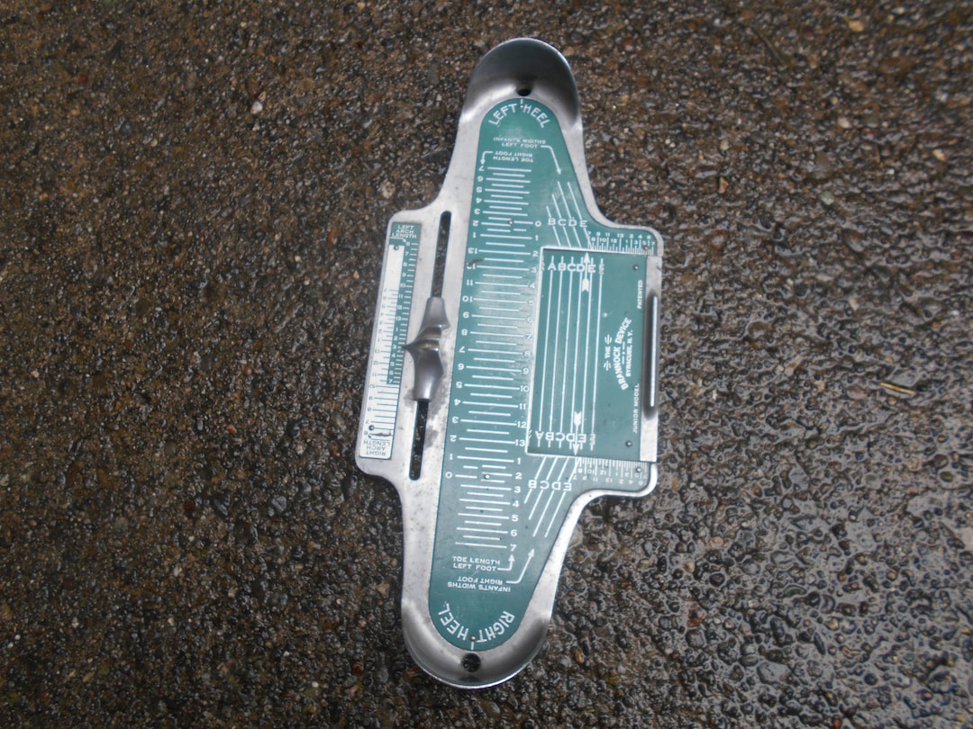 Brannock Device Syracuse NY Foot Measuring Shoe Fitting Tool Growing ...