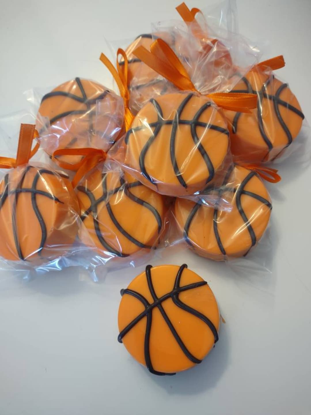 Basketball Chocolate Covered Oreos or Cake Pucks(12) Party Favors Gift ...