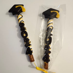 Graduation Cap 2025 Chocolate Covered Pretzel Rods(12) - Etsy