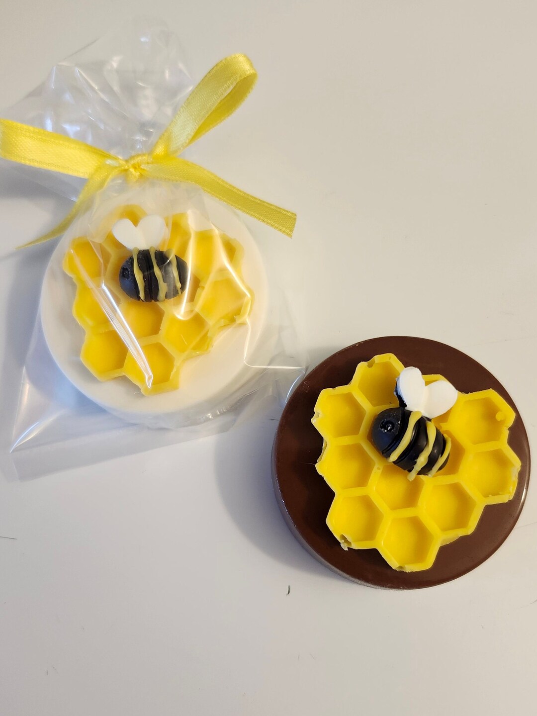 Bee Chocolate Covered Oreos(12) - Etsy