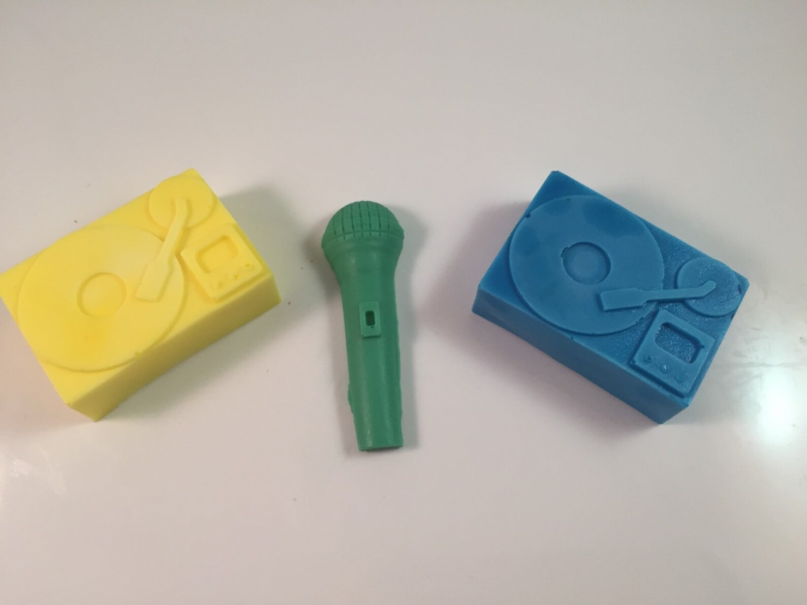 Turntable Soap / DJ Soap / EDM Soap / Techno Soap / Set of 3 Soaps ...