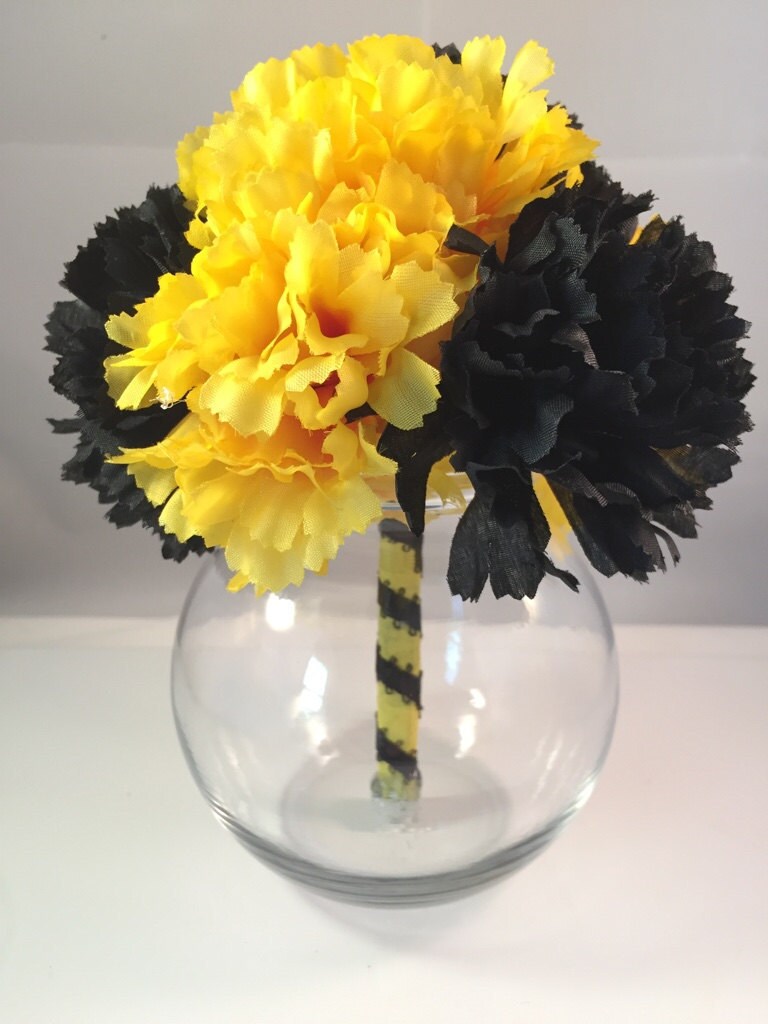 Graduation Party Centerpiece - Graduation Floral Decor - School Colors ...