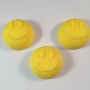 Smiley Face Soaps / Smile Soap / Emoji Soap / Natural Soap / 2 Oz Soap ...