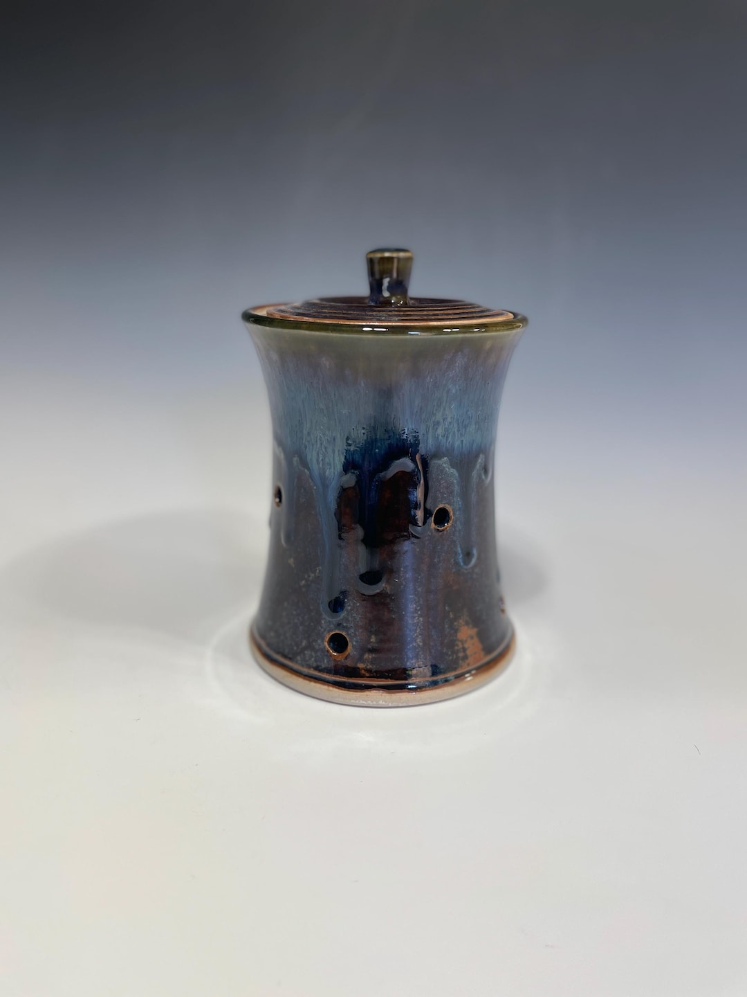 Pottery Garlic Keeper. Holds 5-6 Cloves. Wheel Thrown Hand Made 6"t X 4 ...