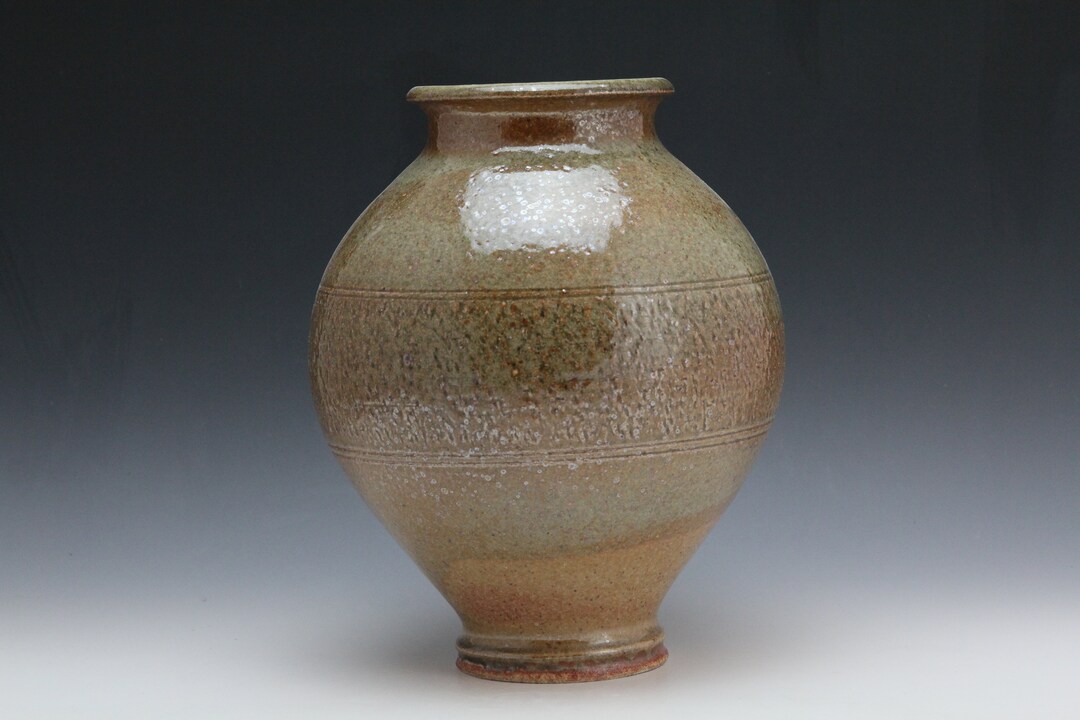 Pottery Handmade Wheel Thrown Classic Style Vase. Shino Glaze 8.5w X 10 ...