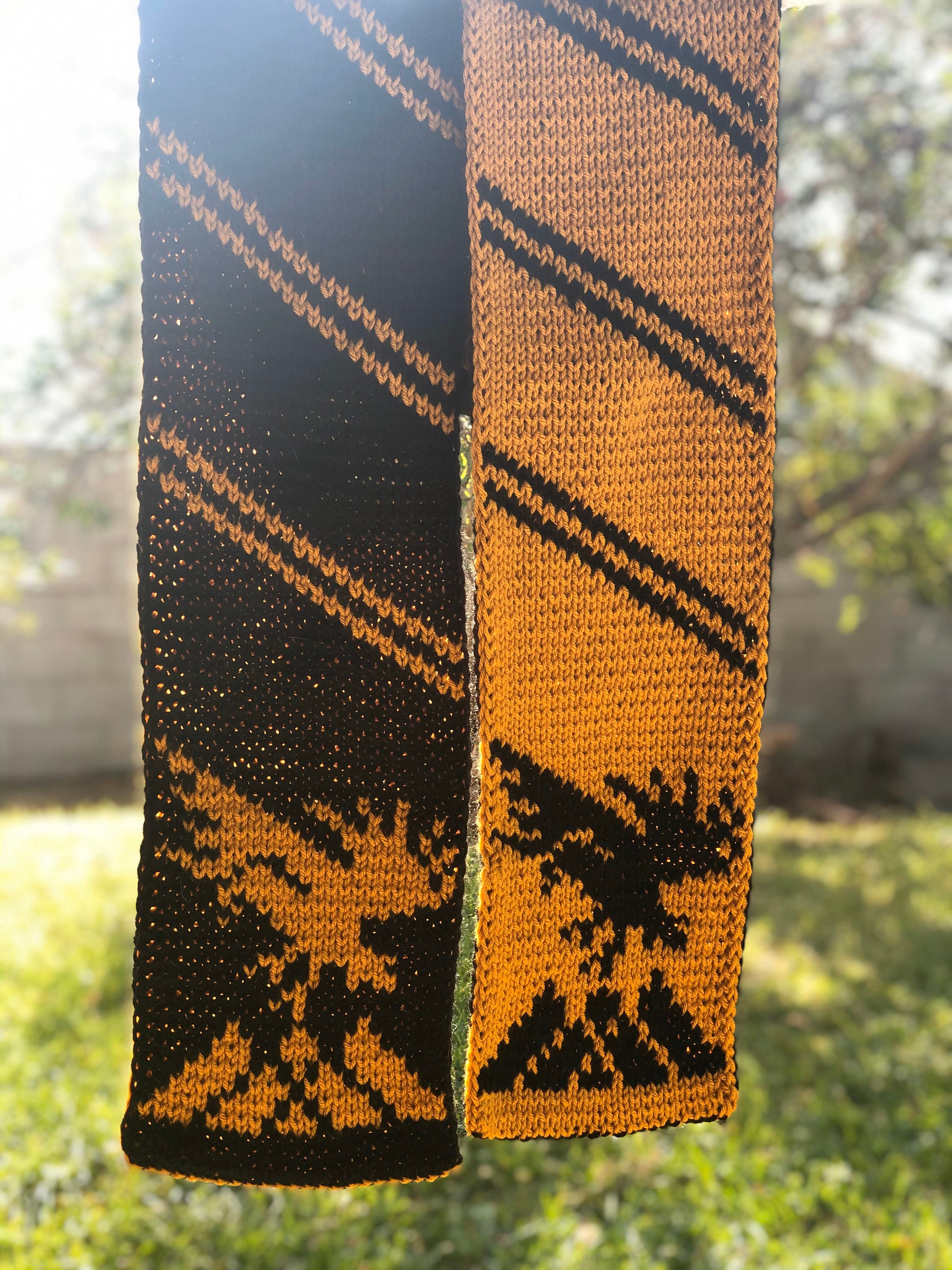 Custom Destiny / Destiny 2 Inspired Double Knit Scarf | Etsy