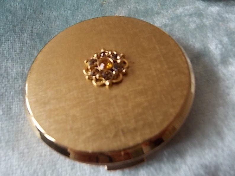 Vintage Stratton Compact Gold Yellow Stones GORGEOUS - Etsy UK