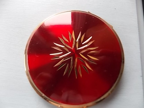 Vintage Stratton Red Gold Star Compact GORGEOUS | Etsy