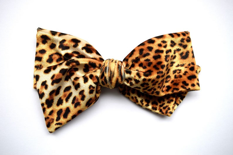 True LEOPARD Print Velvet OVERSIZED Hand Tied Bow for Newborn | Etsy