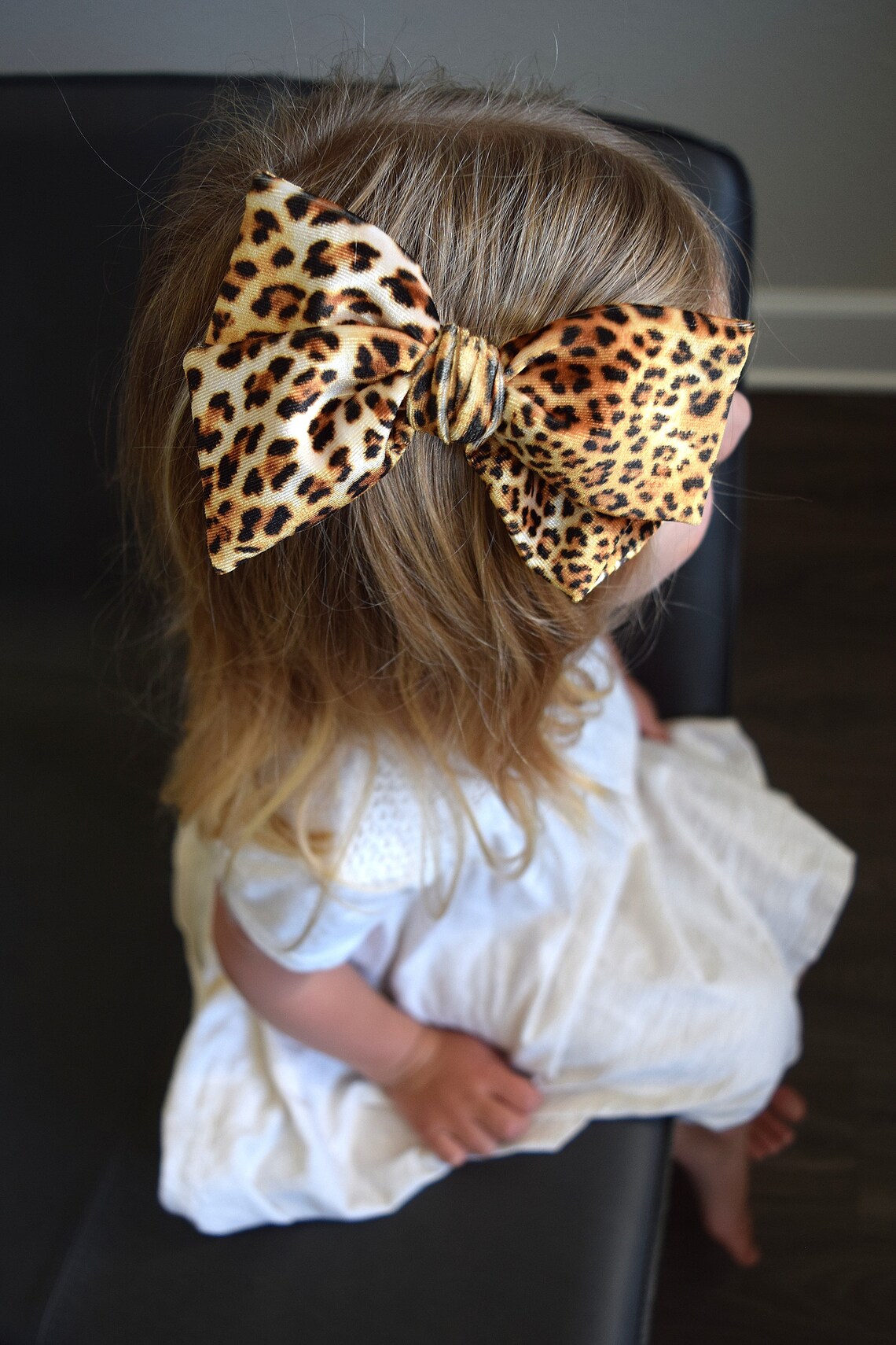 True LEOPARD Print Velvet OVERSIZED Hand Tied Bow for Newborn | Etsy