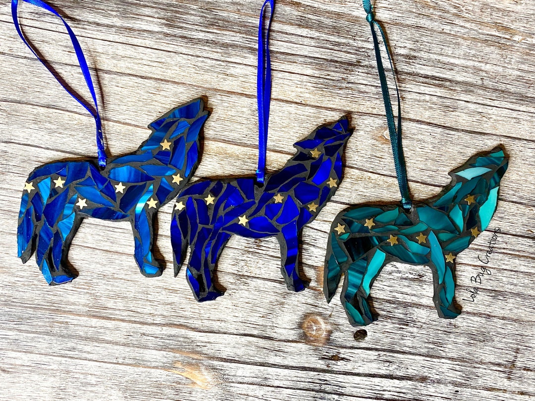 Big Dipper Howling Wolf Glass Mosaic - Etsy
