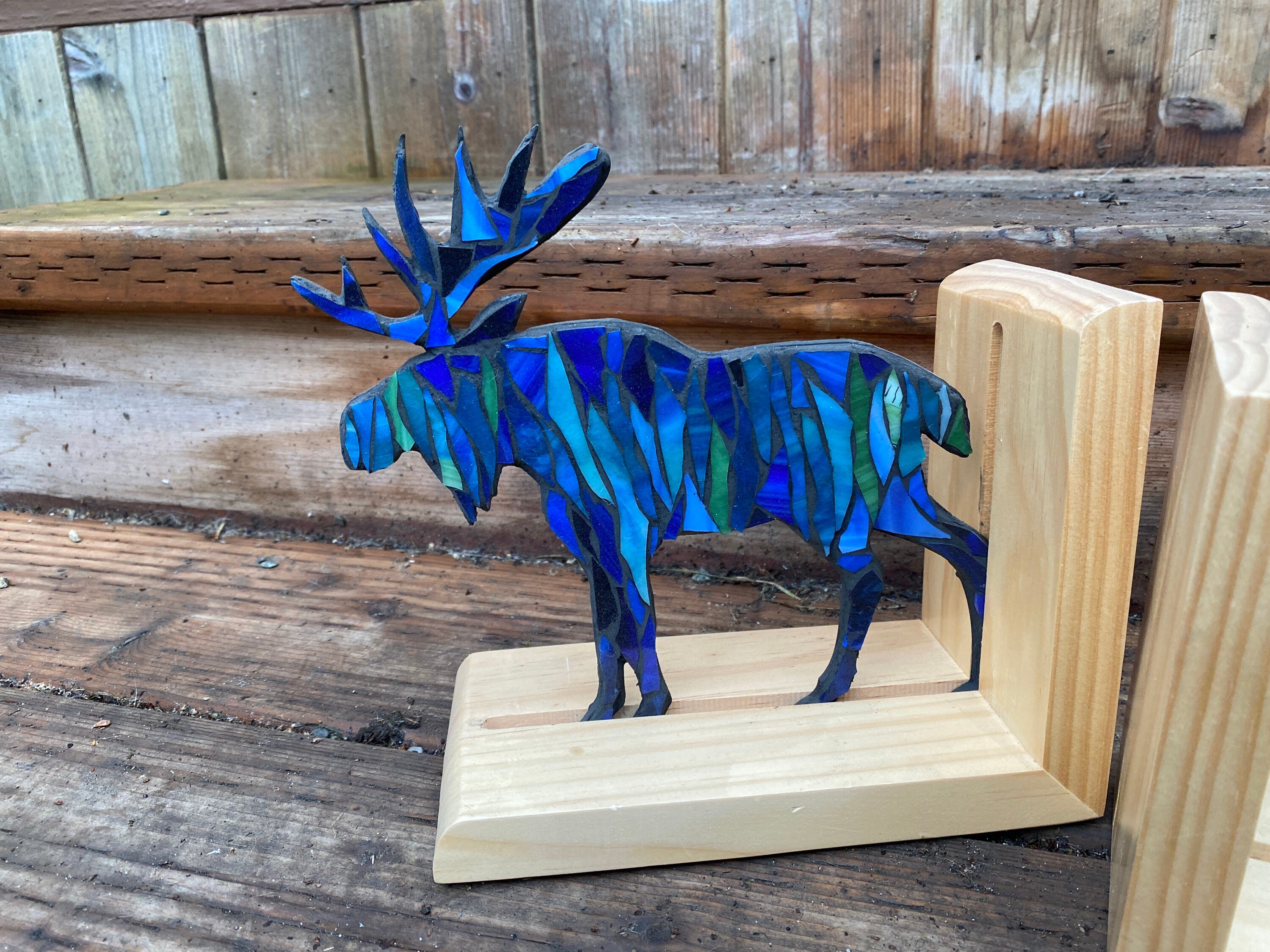 Northern Lights Moose Bookend | Etsy