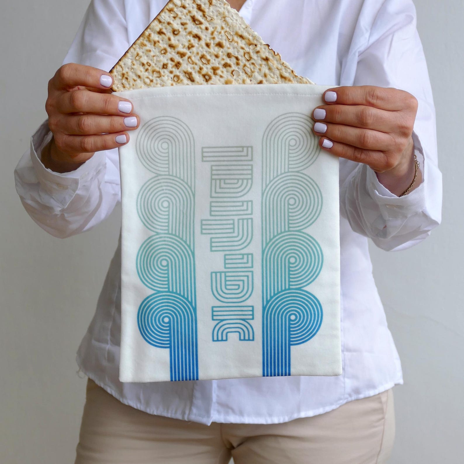 Matzah Cover & Afikomen Bag Set, Shades of Turquoise, Op Art Style, Off ...