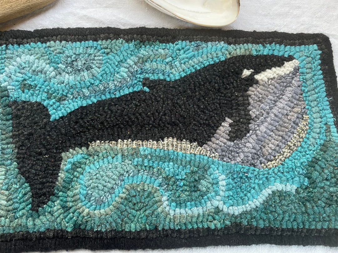 Small Wool Hand Hooked Rug, Antique Whale, 14.5 X 9 Inches - Etsy
