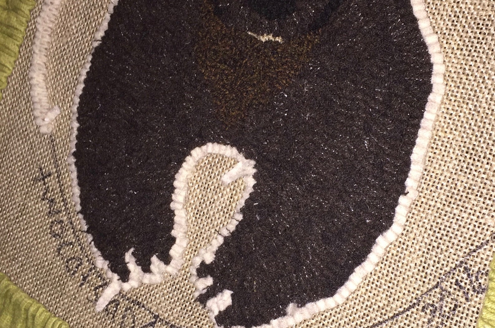 Hooked Rug Pattern bear Chair Pad - Etsy