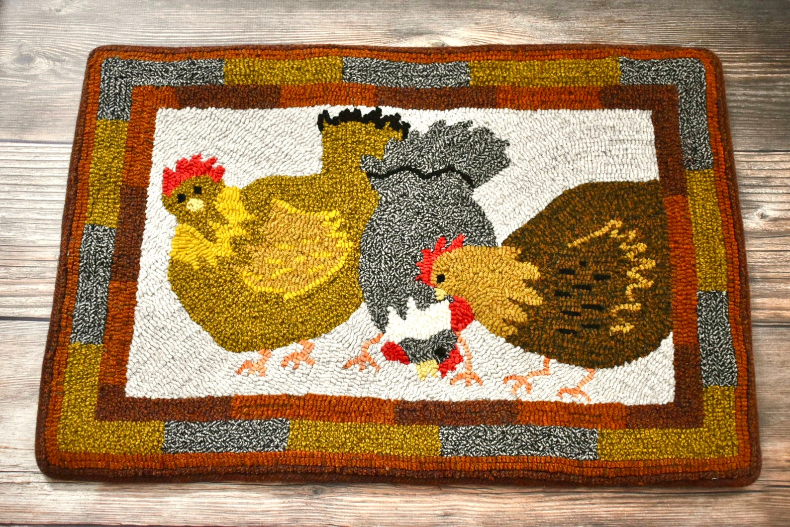 Hooked Rug Pattern hens in the Yard 28 X 17 - Etsy