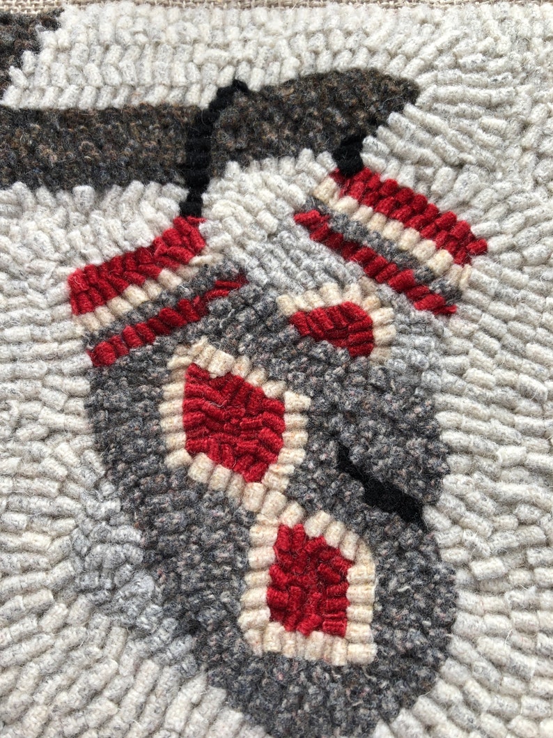 Rug hooking or needle punch pattern Mittens on a | Etsy