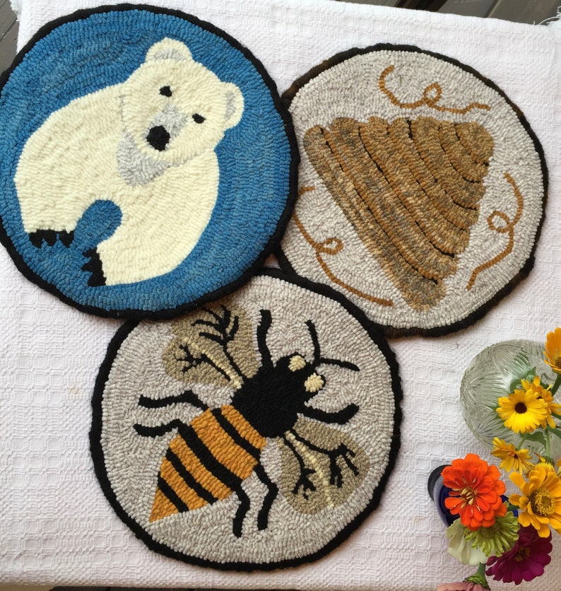 Hooked Rug Pattern Bear Chair Pad | Etsy