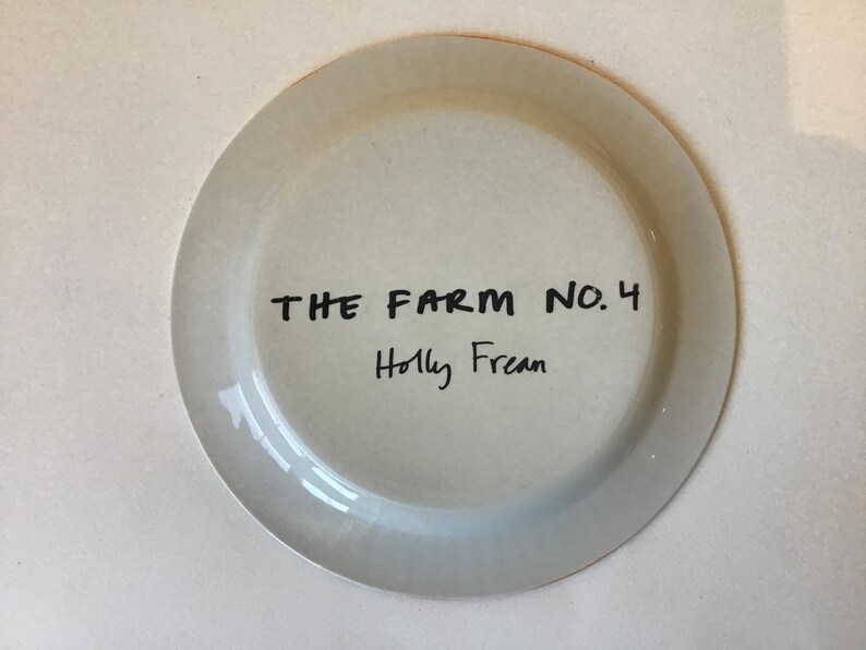 Holly Frean the Farm Pig No. 4 Plate Anthropology - Etsy