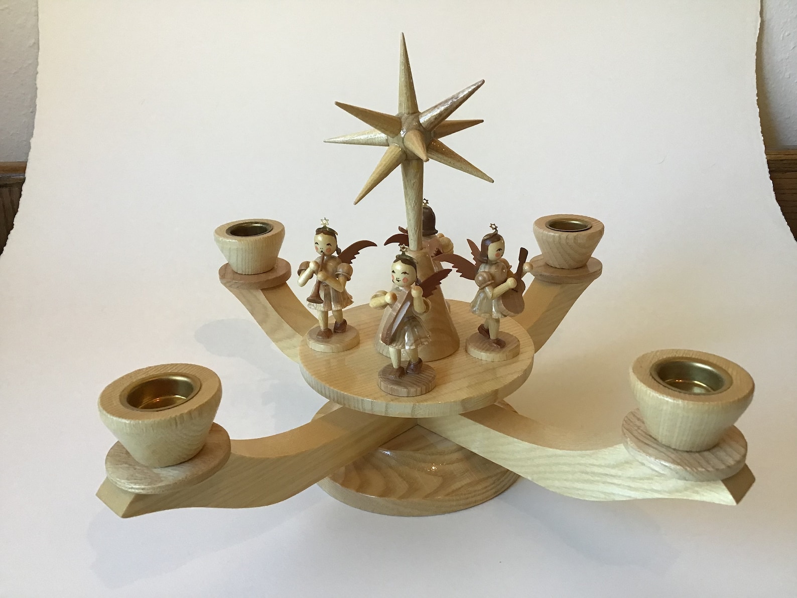 Traditional German Advent Wreath - Count Sundays before Christmas