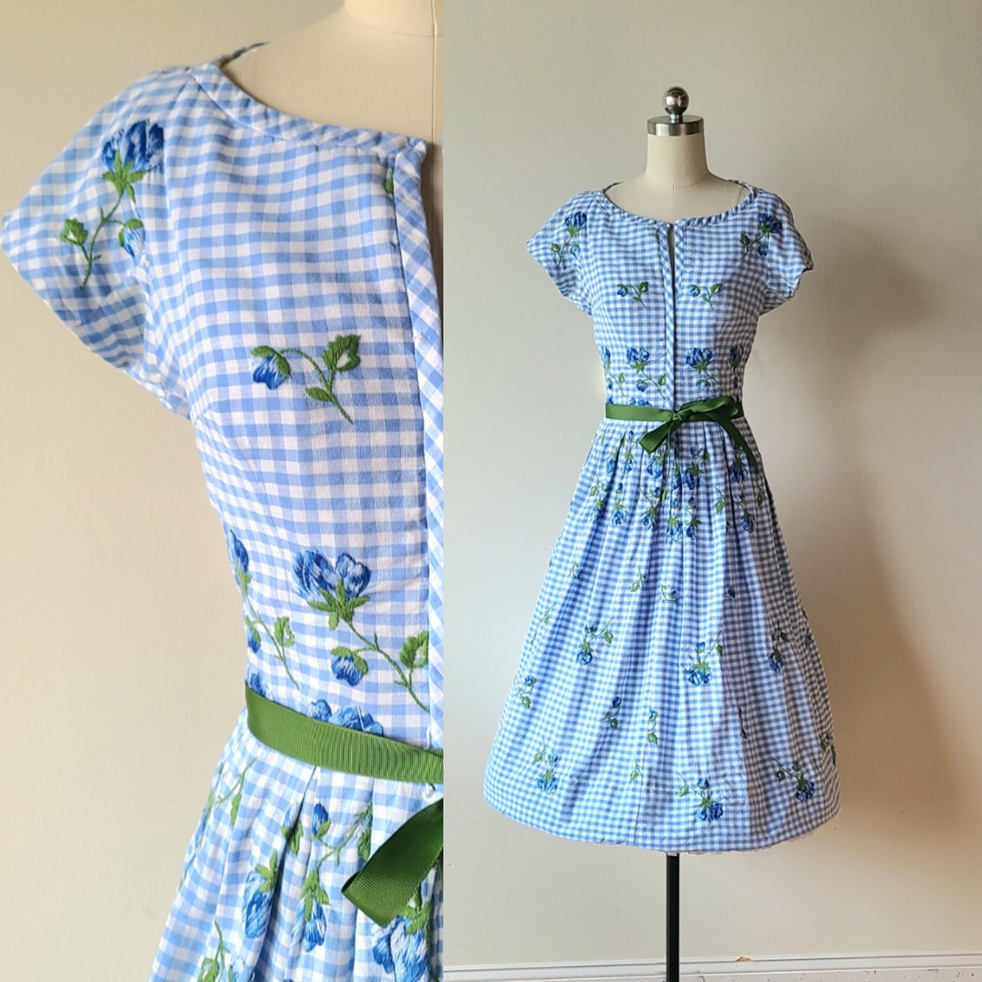 50's Dress / Floral Embroidered Blue Gingham Check Dress / Fit and ...