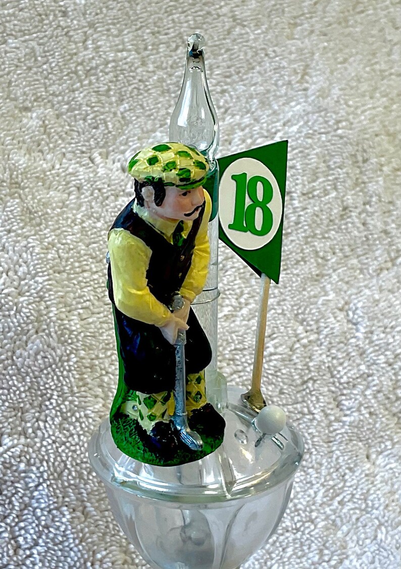 Pro Golfer on 18th Hole Bubble Light Golf Themed Bubble Lamp - Etsy