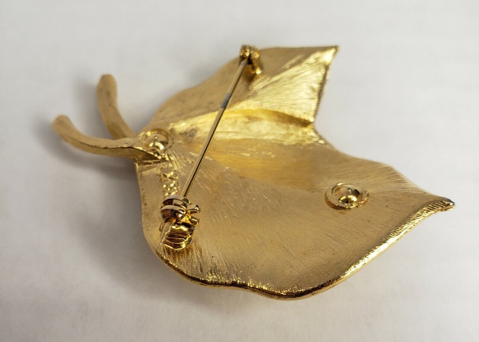 Benny Steinberg Slovitt and Kaslo BSSK Textured Gold Tone Vintage Leaf ...