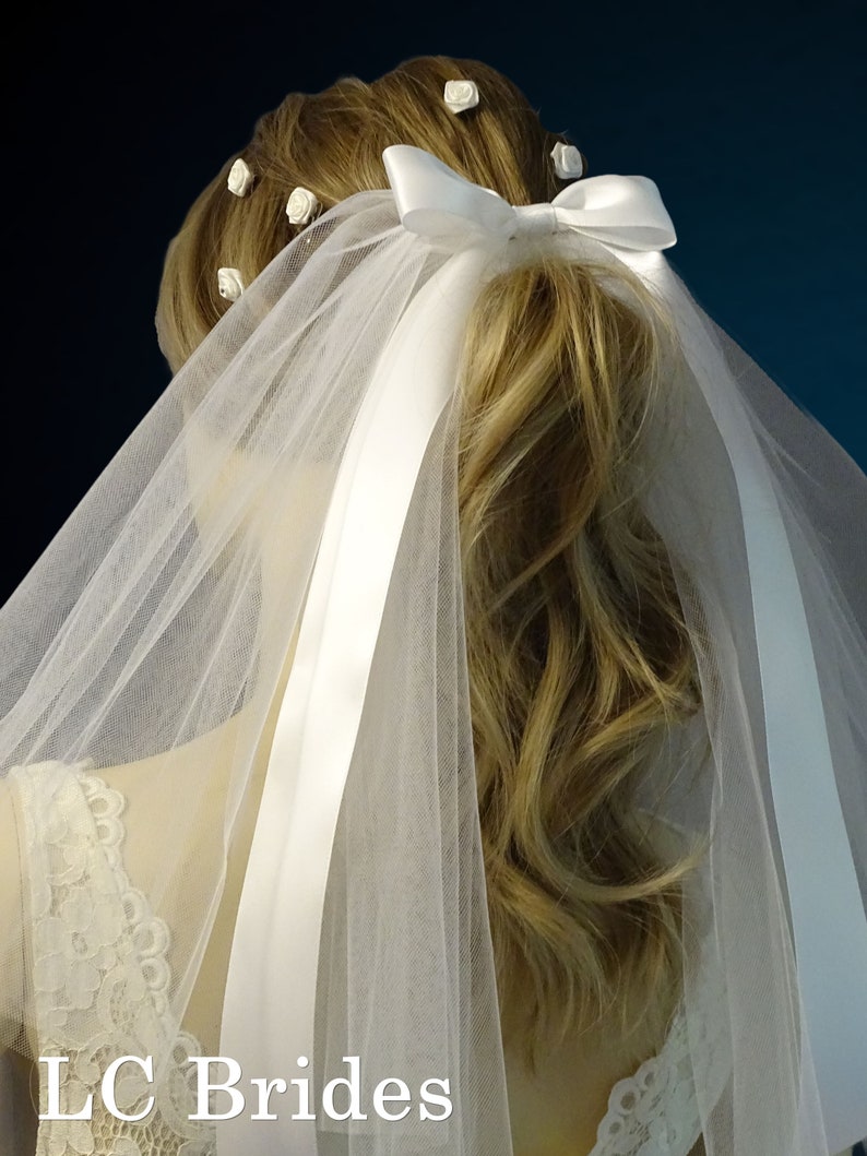 Short Ponytail Wedding Veil, Veil With Bow, Short Veil, White, Ivory ...