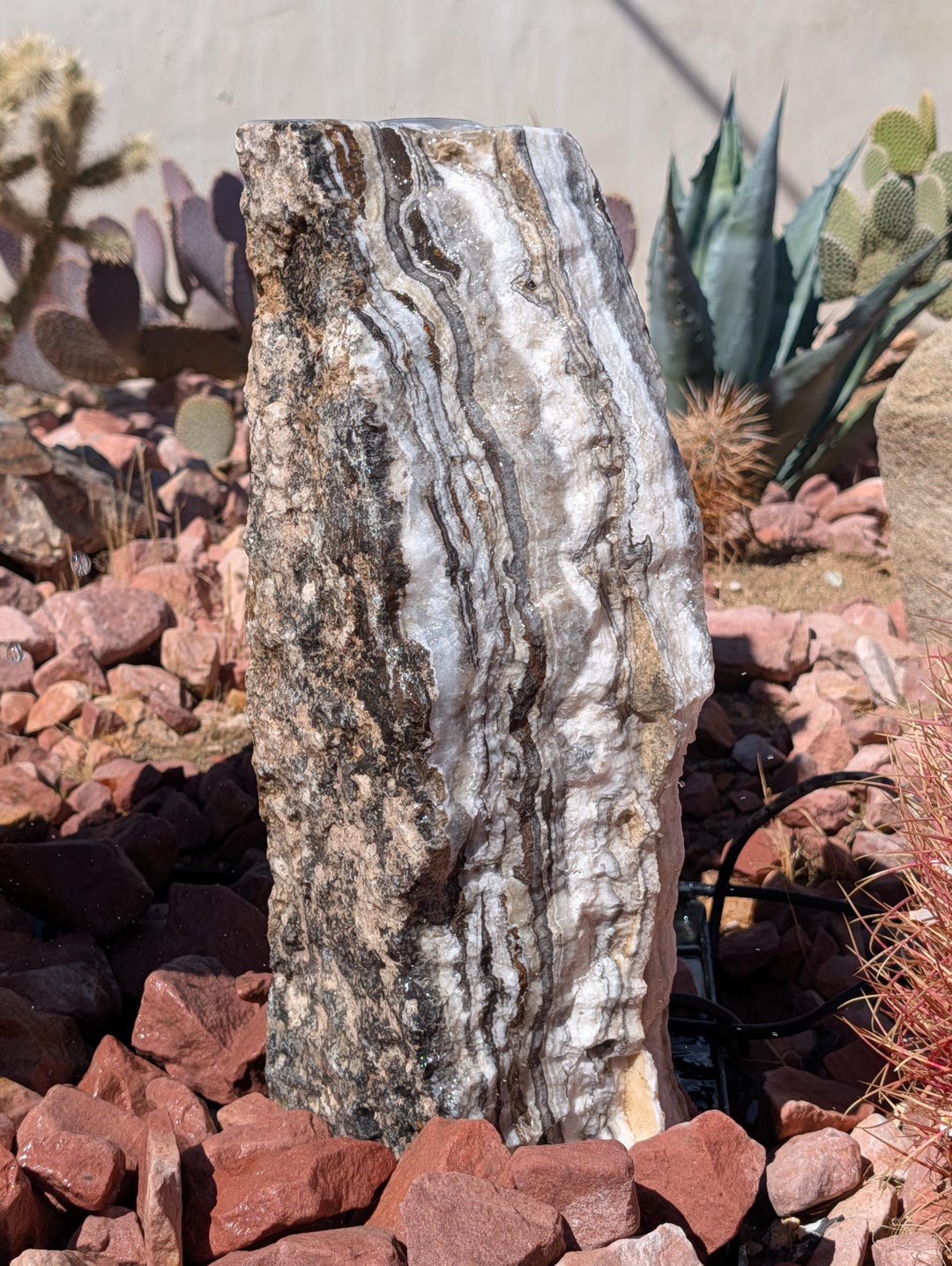 Onyx Monolith Fountain With Rough Face - Water Element Feature - GIFT ...