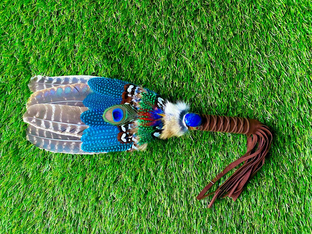 Beautiful Smudge Feather Fan. Shamanic Feather Fan for Smudging ...