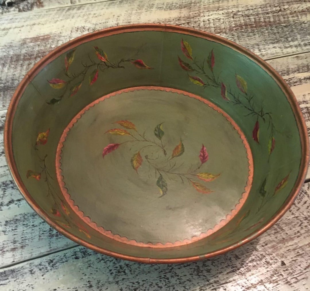 Vintage Hand-done Tole Painted Tin Bowl, Tray, or Pan Exquisite Design ...