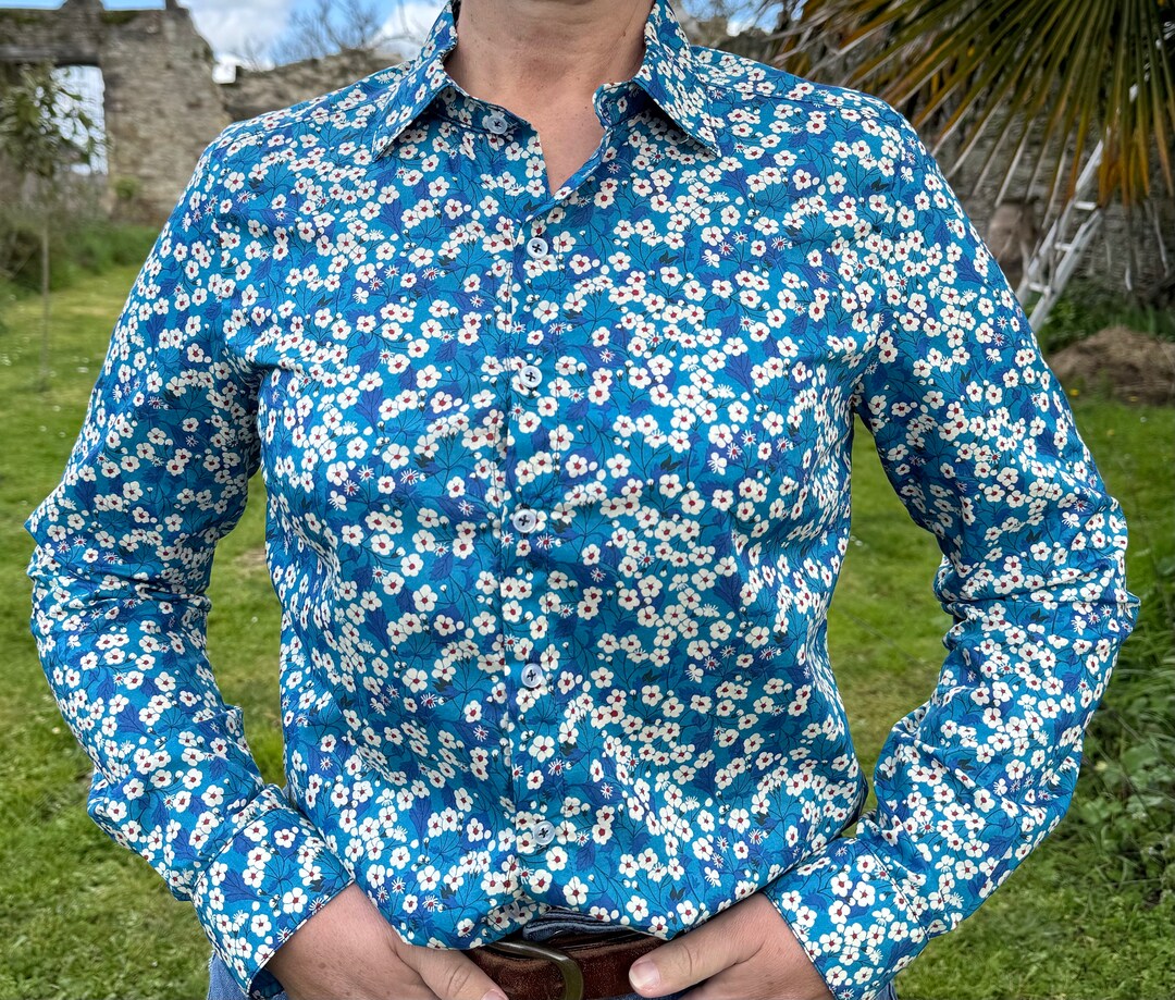 Women's Blouse Liberty of London Fabric / Liberty Mitsi Outremer Blouse ...