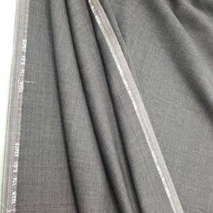 Super 110s Wool Suitings Fabric Used for Luxurious Business Upscale ...