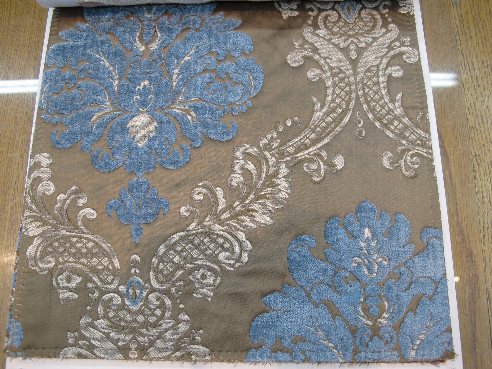 Damask Jaquard Brocade for Upholstry/ Drapery Fabric by the - Etsy