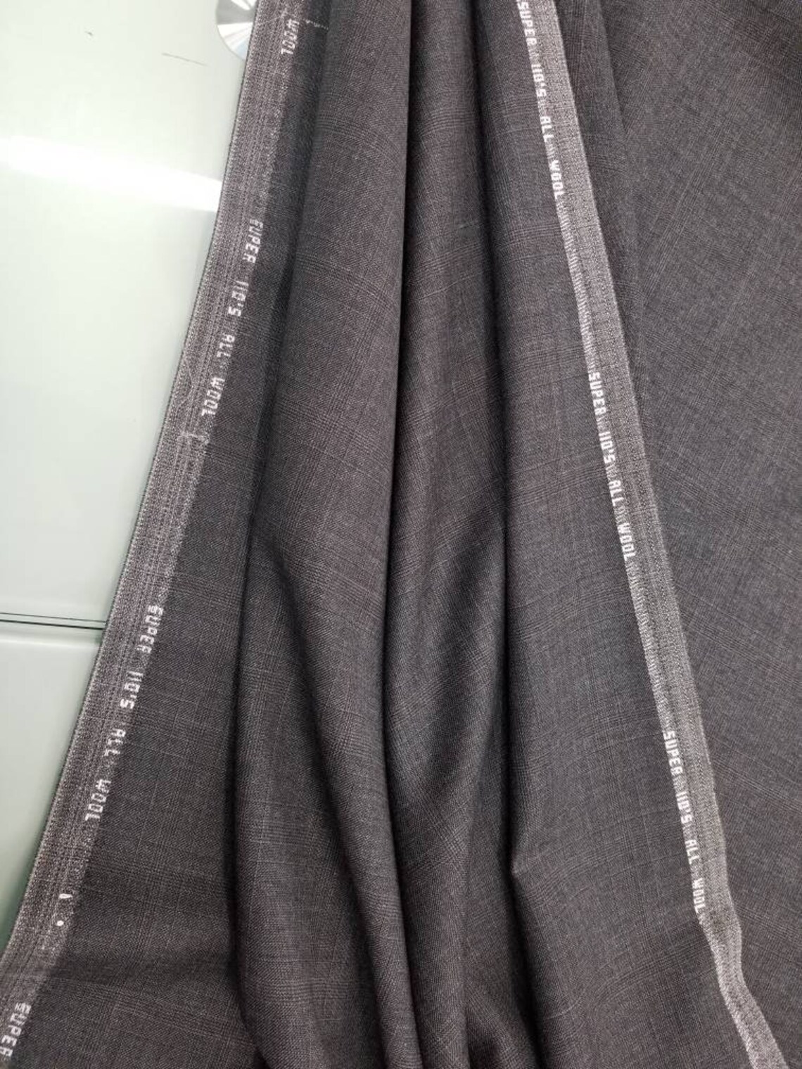 Super 110s Wool Suitings Fabric Used for Luxurious Business Upscale ...