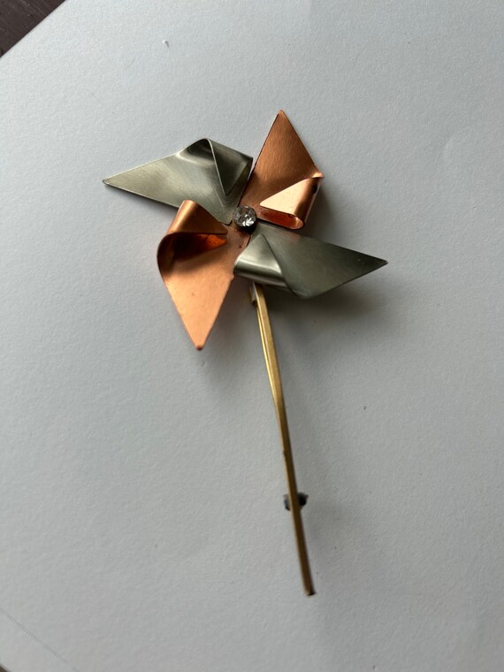 Windmill pin signed coro - Gem