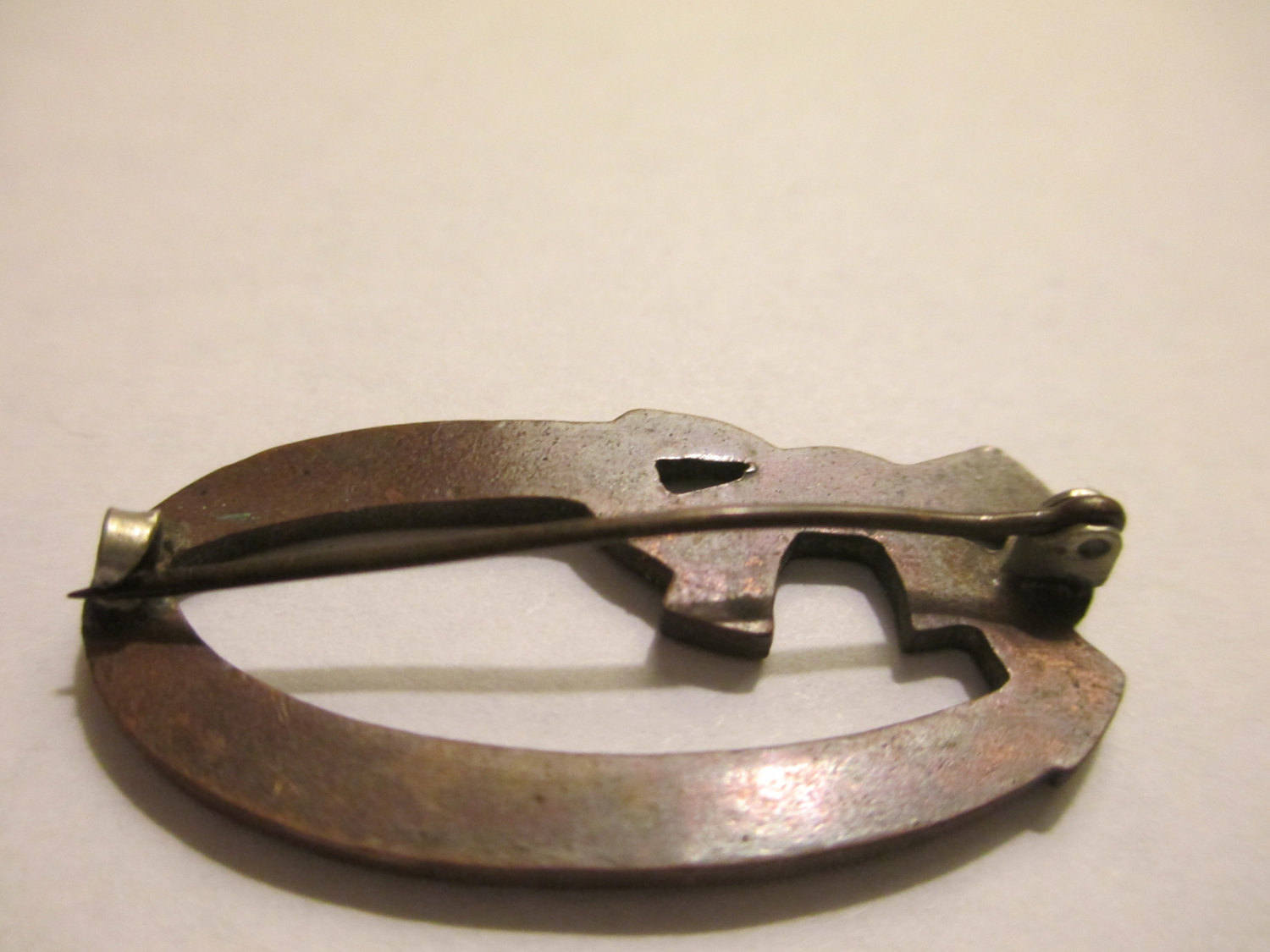 Enameled Pin Victorian Era - Etsy