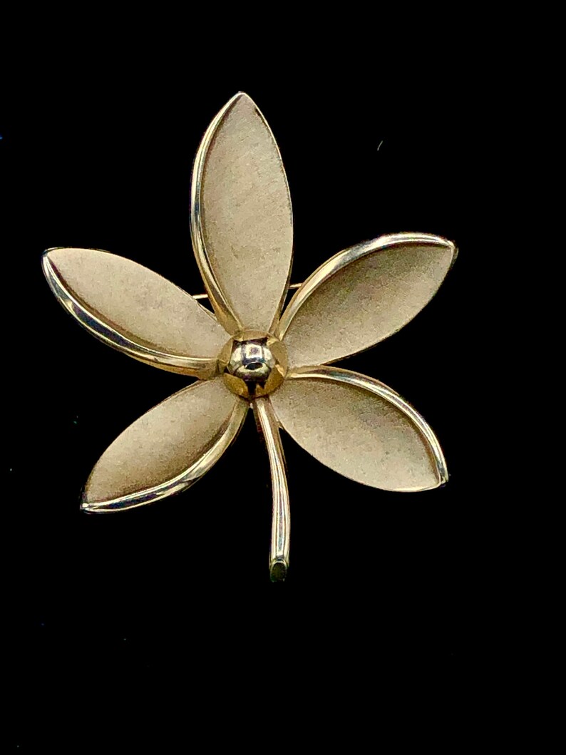 Crown Trifari Flower Brooch - Etsy