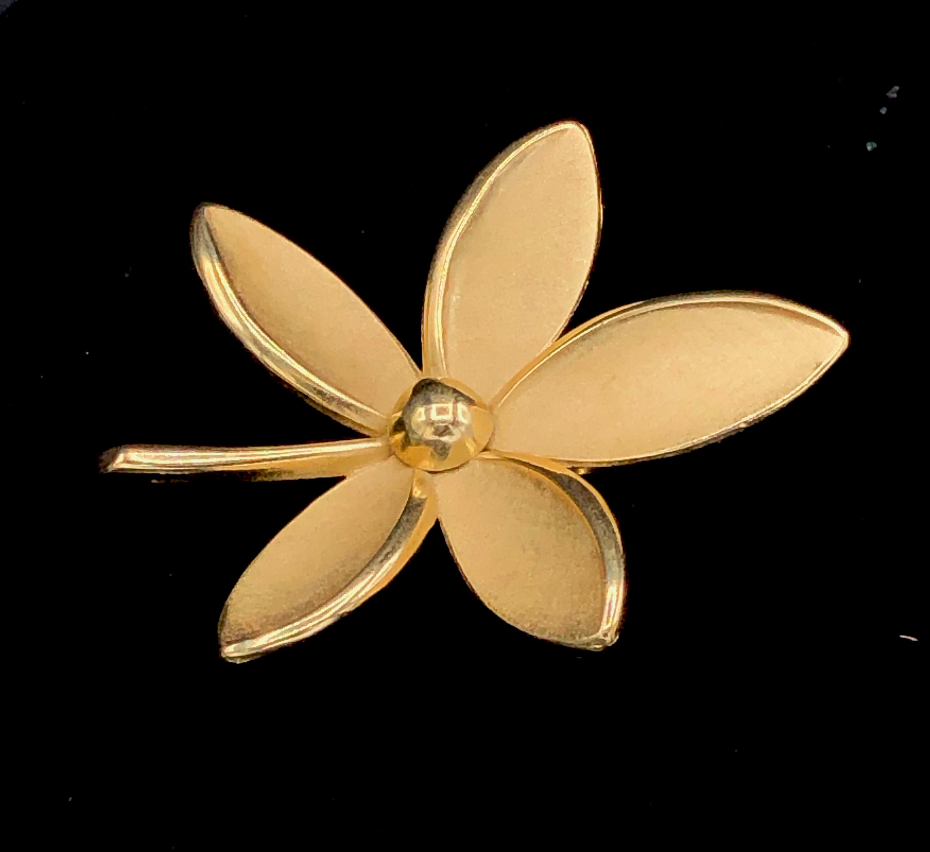 Crown Trifari Flower Brooch - Etsy