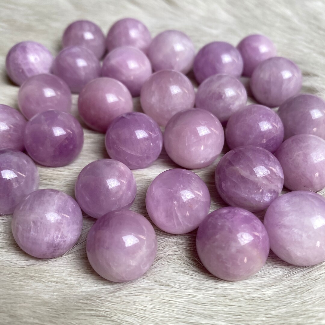 Mini Kunzite Sphere one / Small Lavender Pink Spodumene / Natural ...